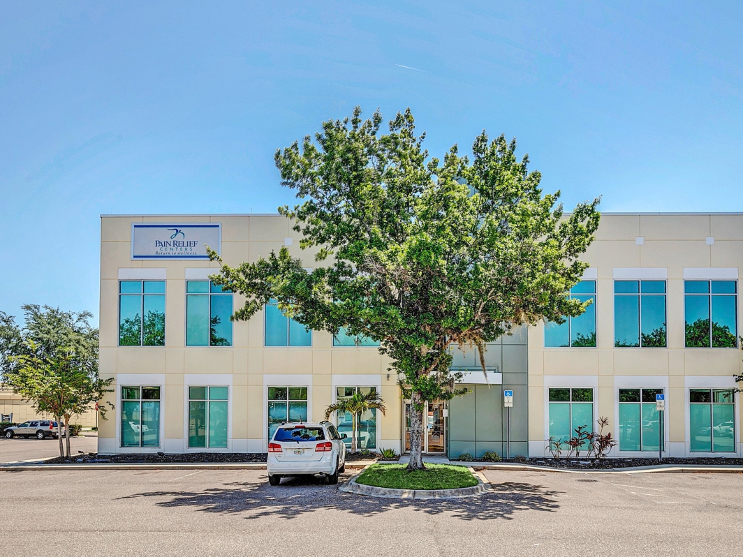 Christopher Angelo, Commercial Specialist